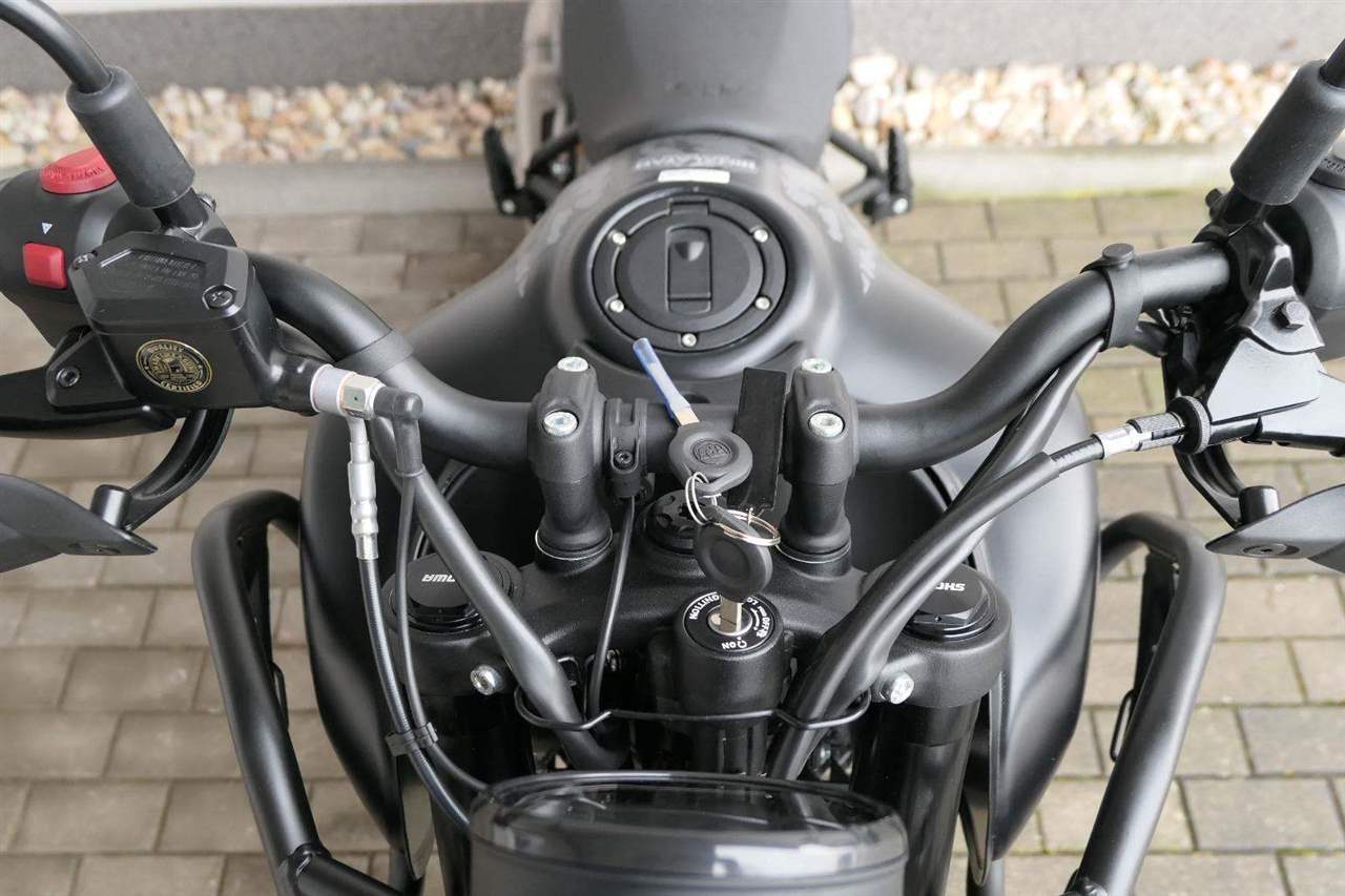 Royal Enfield Himalayan 450 Mana Black ( odpočet DPH ) NOVINKA - bazar ...